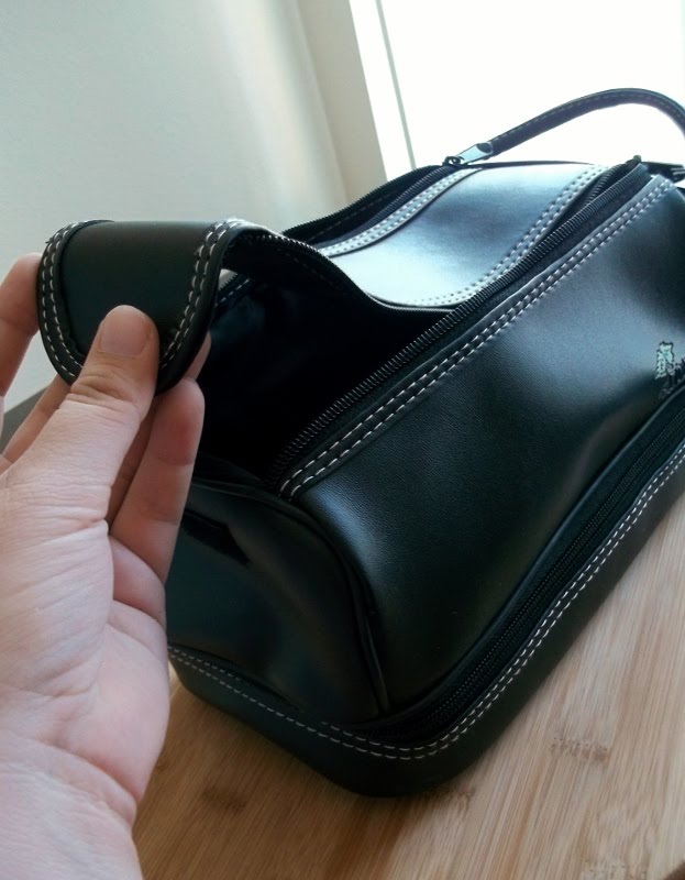 Momma Told Me: Toilet Tree: Toiletry Travel Bag Giveaway and Review~ 8/7