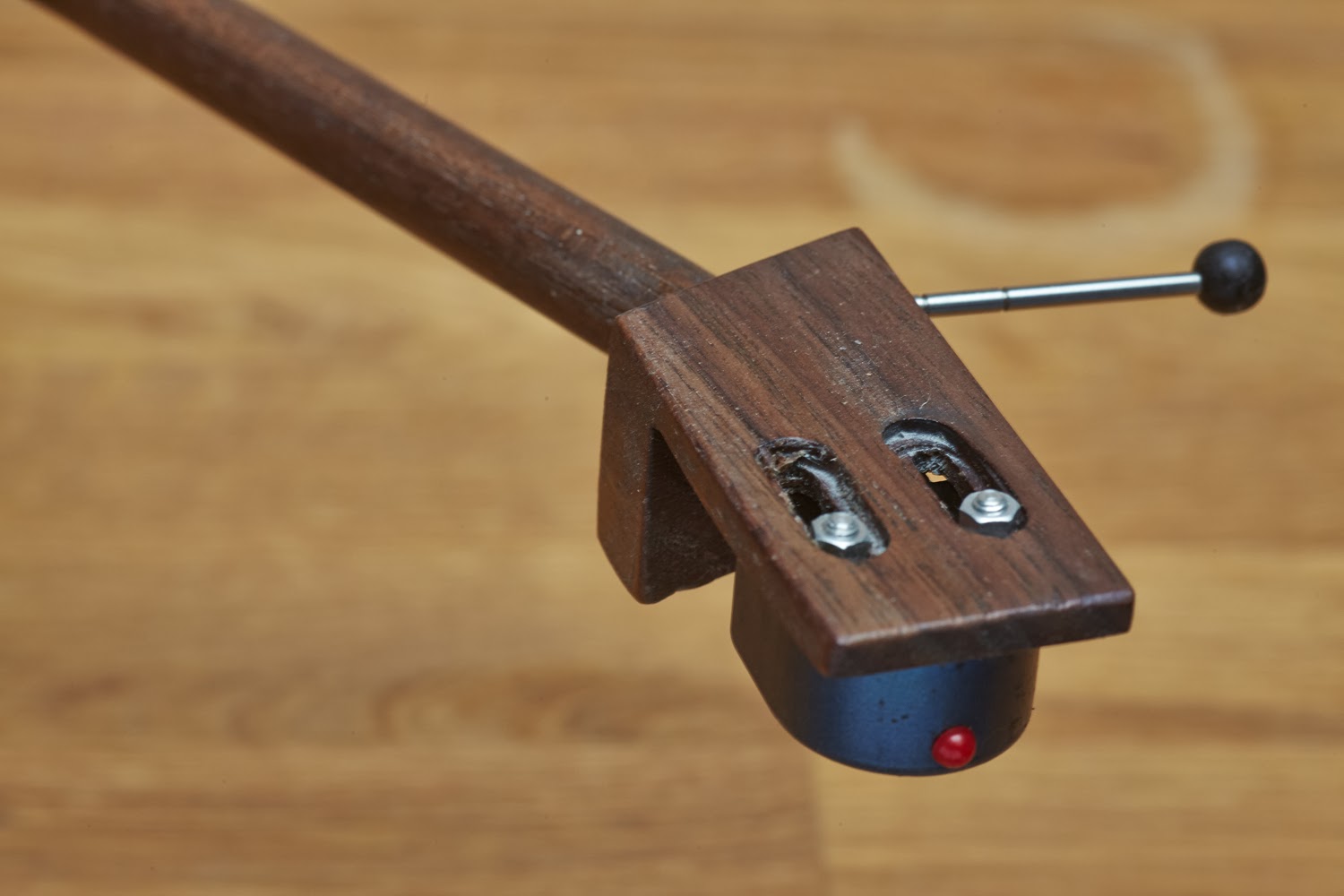 truefi: A 12 inch Wooden Tonearm