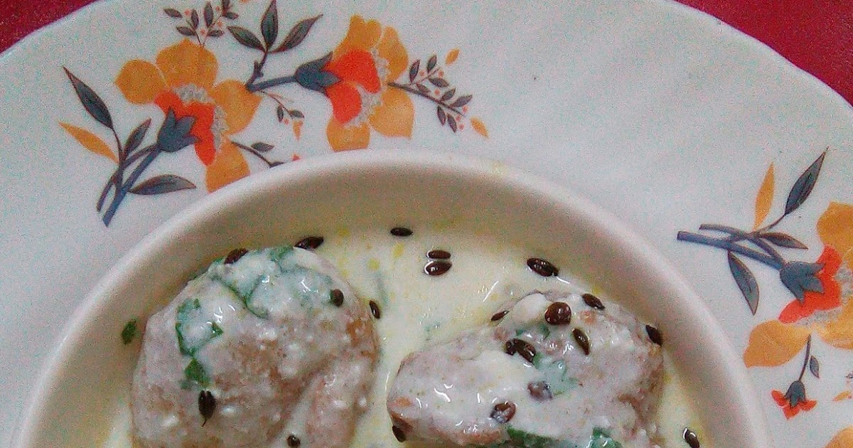 Dahi Bade with Mash and Moong - Hyderabadi Dishes