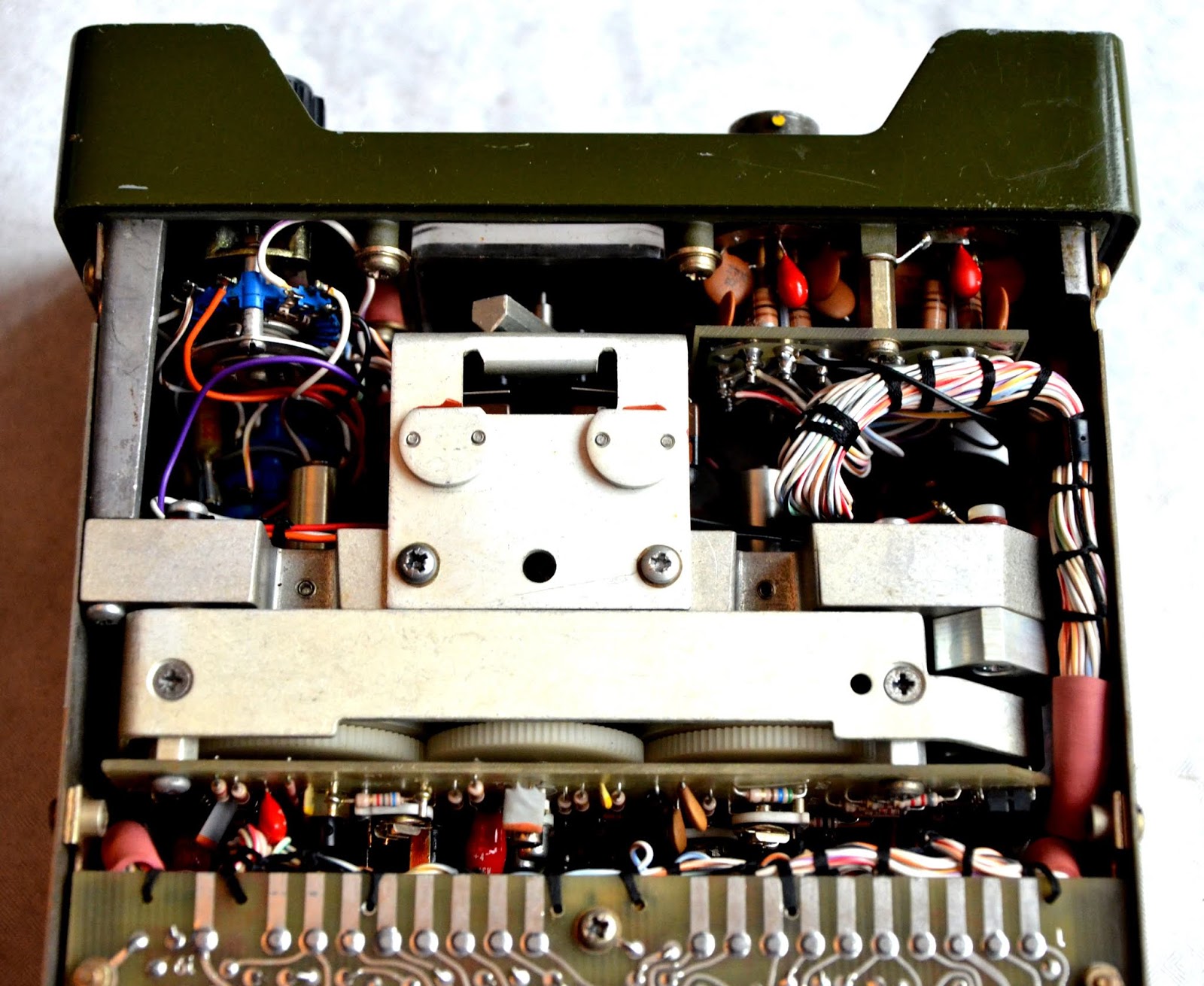 RadioCommunications: Racal: Morse burst encoder MA4010
