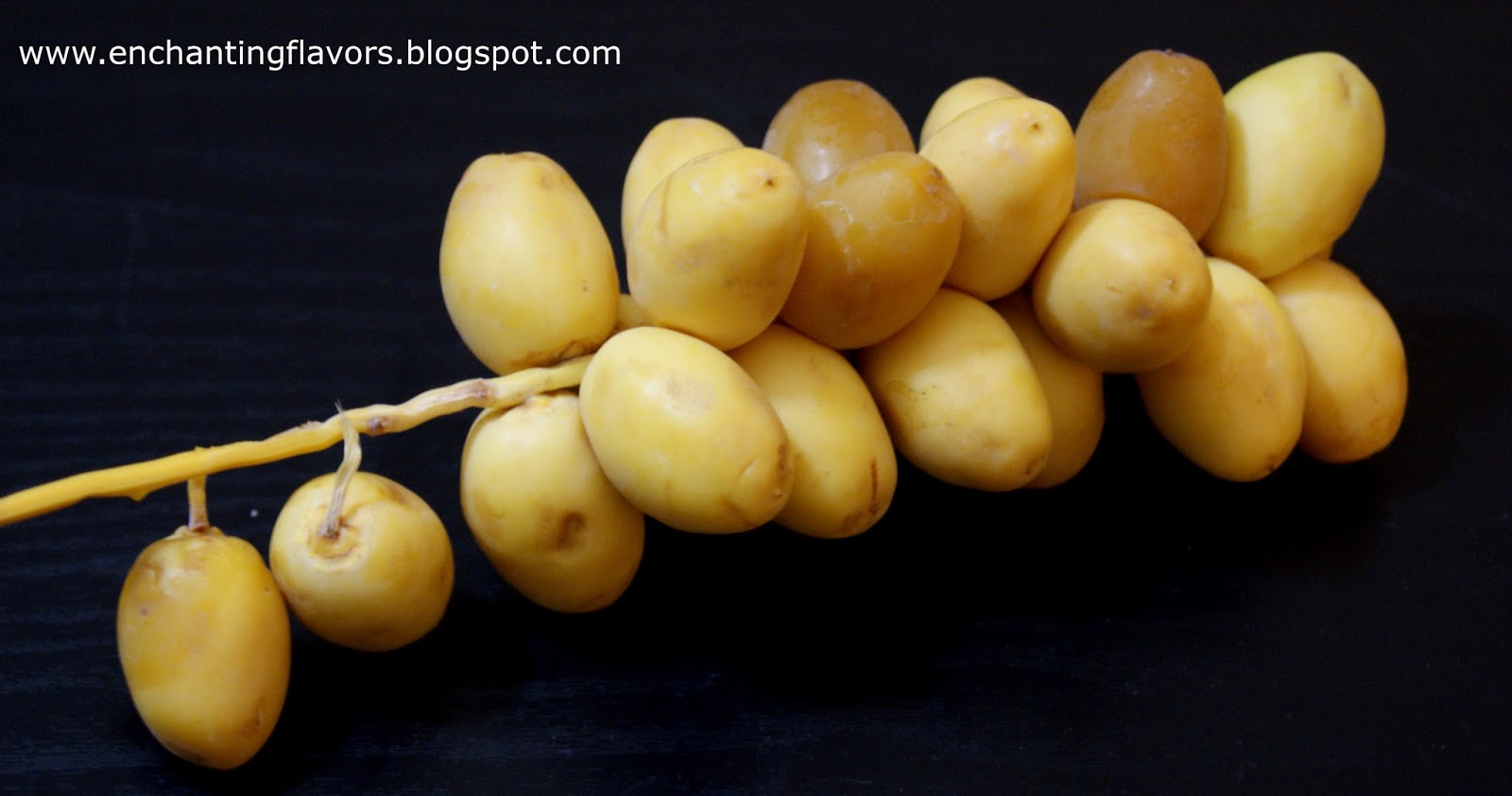 Enchanting Flavors: Raw Date Pickle