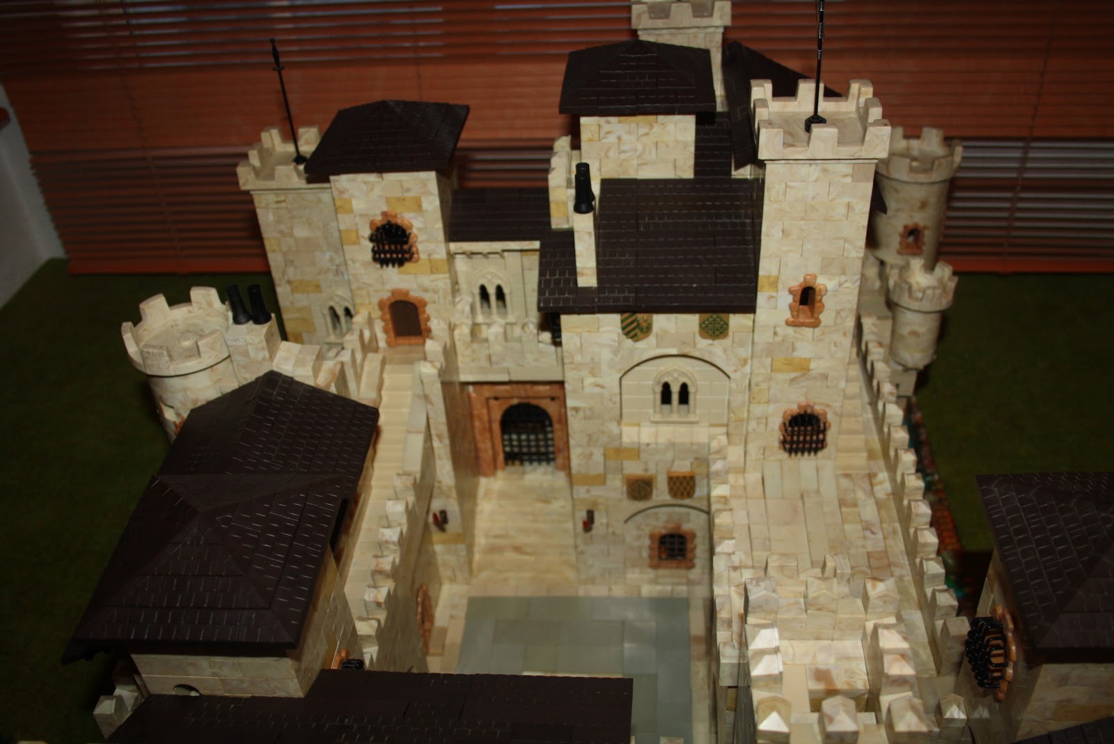 EXIN CASTILLOS & EXIN WEST: FORTALEZA DEL TRASTEVERE