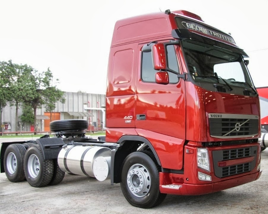Mundo dos Pesados: Volvo FH440 6x2