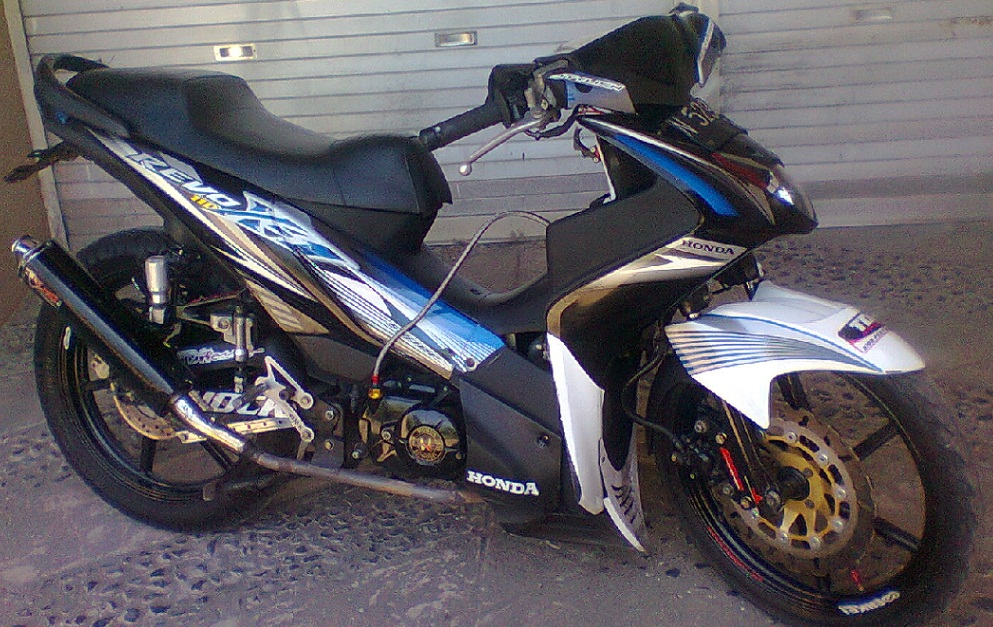 Modifikasi Honda Revo 110 Fit Absolute Drag Sederhana Tapi Keren 2020