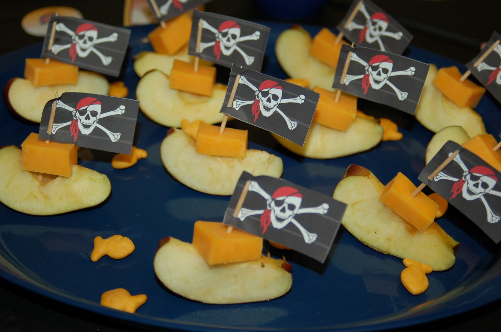 Our SUPER Fun PIRATE PARTY - Celebrating with Jake and the Never Land ...