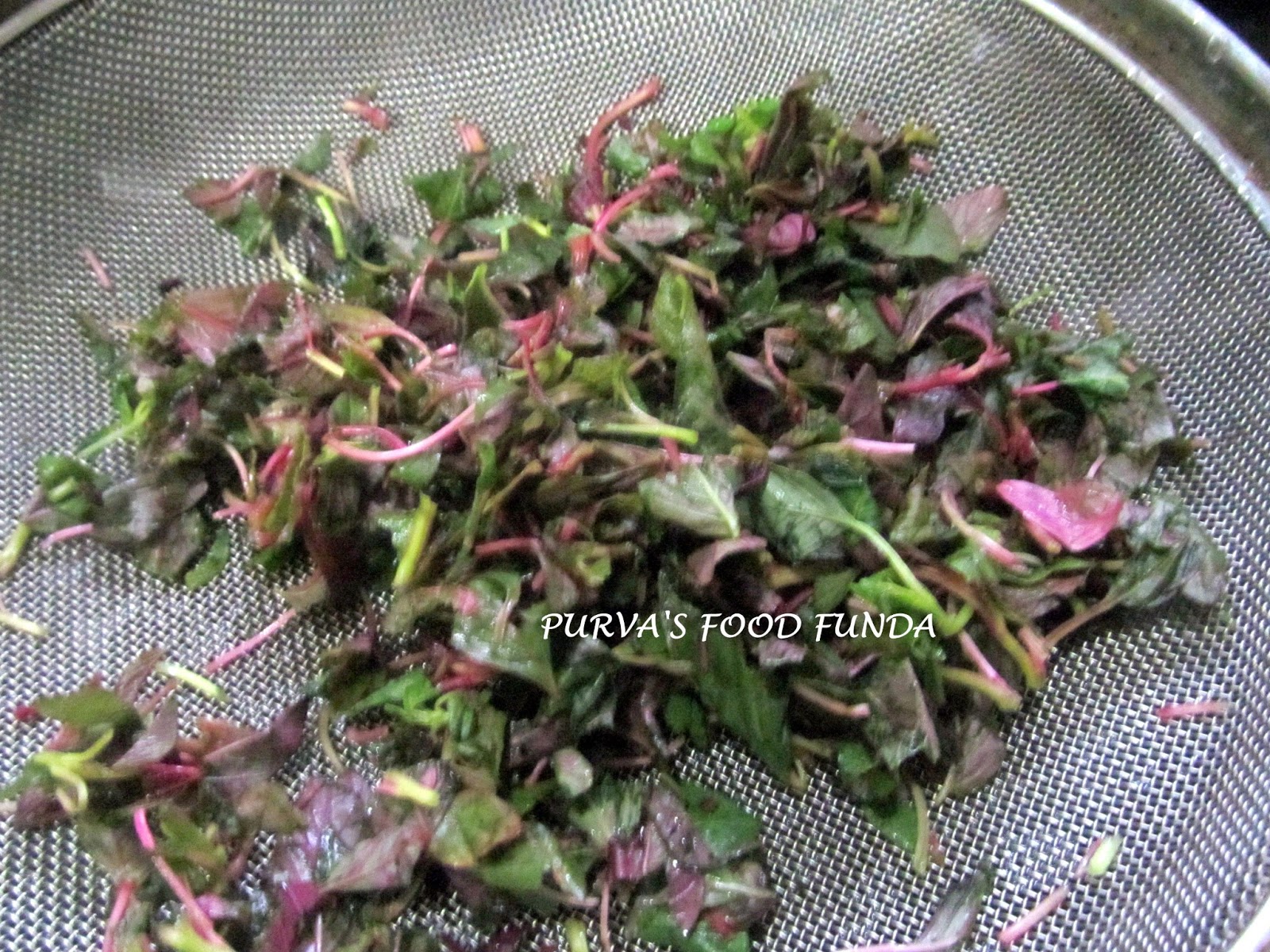 Food Funda: Lal Mathachi Bhaji (Stirfry Of Amaranth/Red Leafy Vegetable)