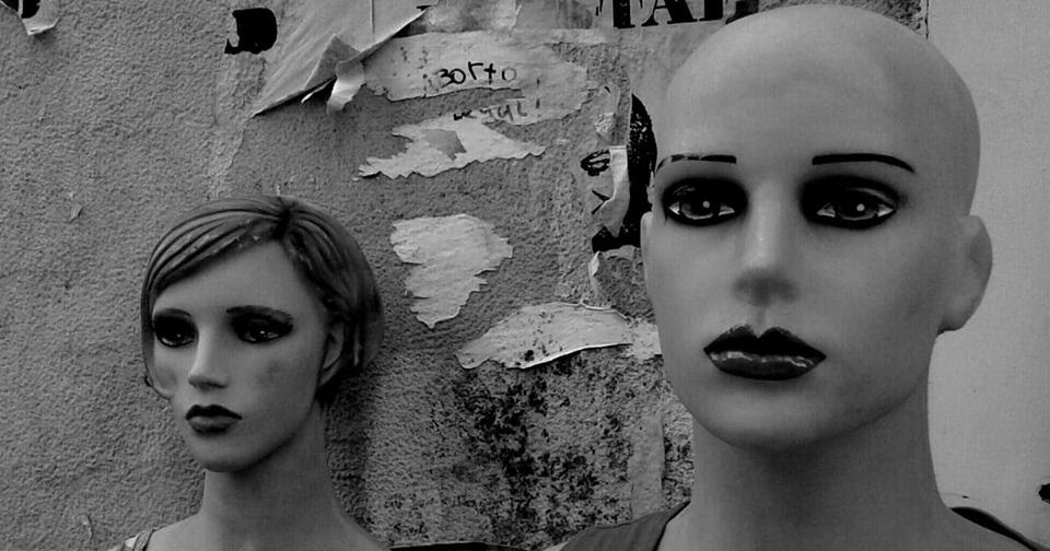 zoopat: Manuel Losada, fotografía: Ellas