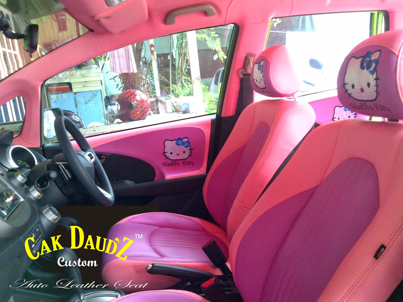 CAK DAUD'z custom: Full Custom "HELLO KITTY"