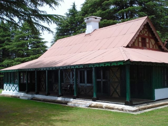Cedar Hill Lodge - (Shimla) - Himachal Pradesh.: 01/25/14