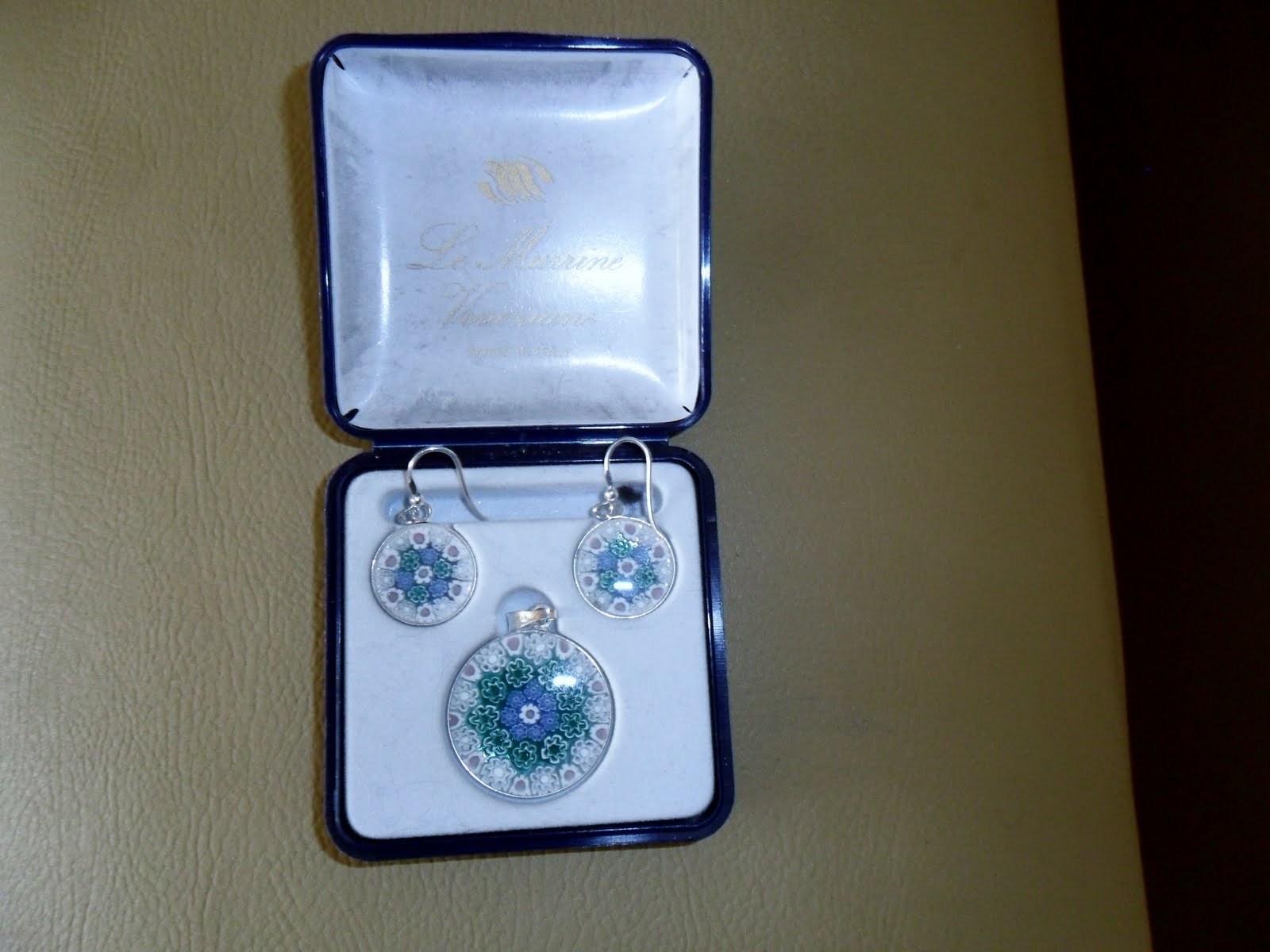 Stylle Unique: Cristal de Murano Italiano.