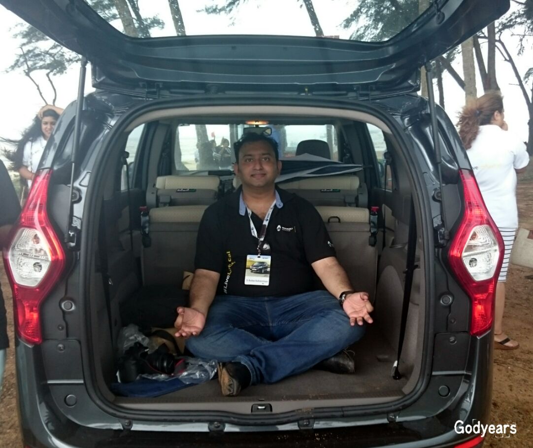 Renault Lodgy - the new sheriff in town #LiveLodgyCal