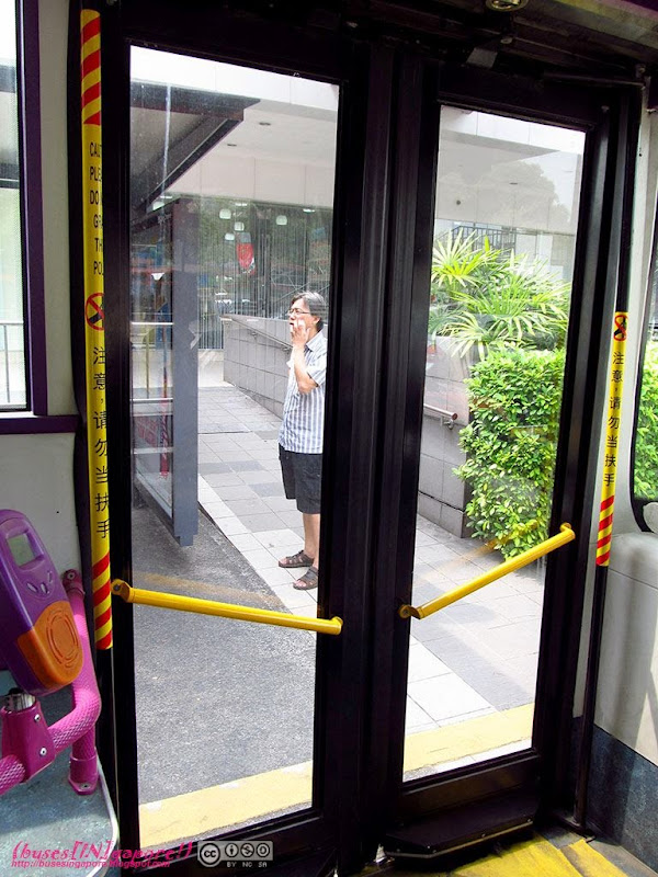 (buses[IN]gapore!): SBS Transit : Scania K230UB / Gemilang (SBS8033D)