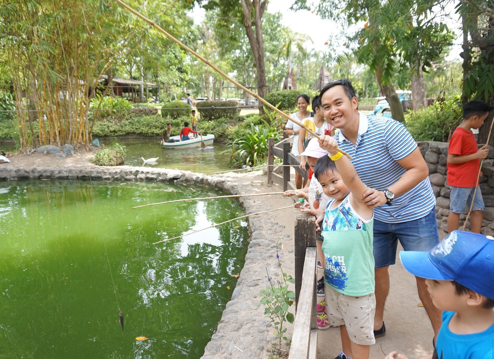 MrsMommyHolic: A day at Sta. Elena Fun Farm