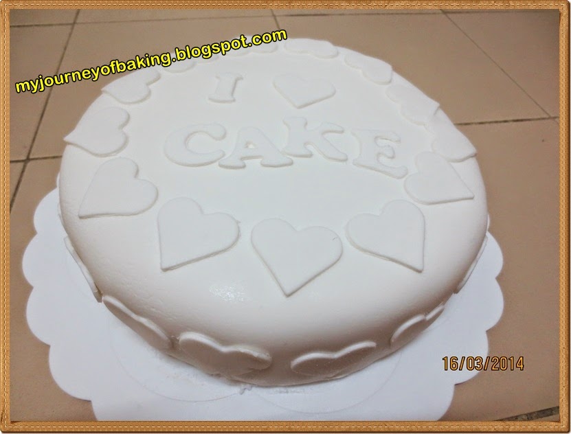 Faeiza's Cakes: My 1st Fondant Cake