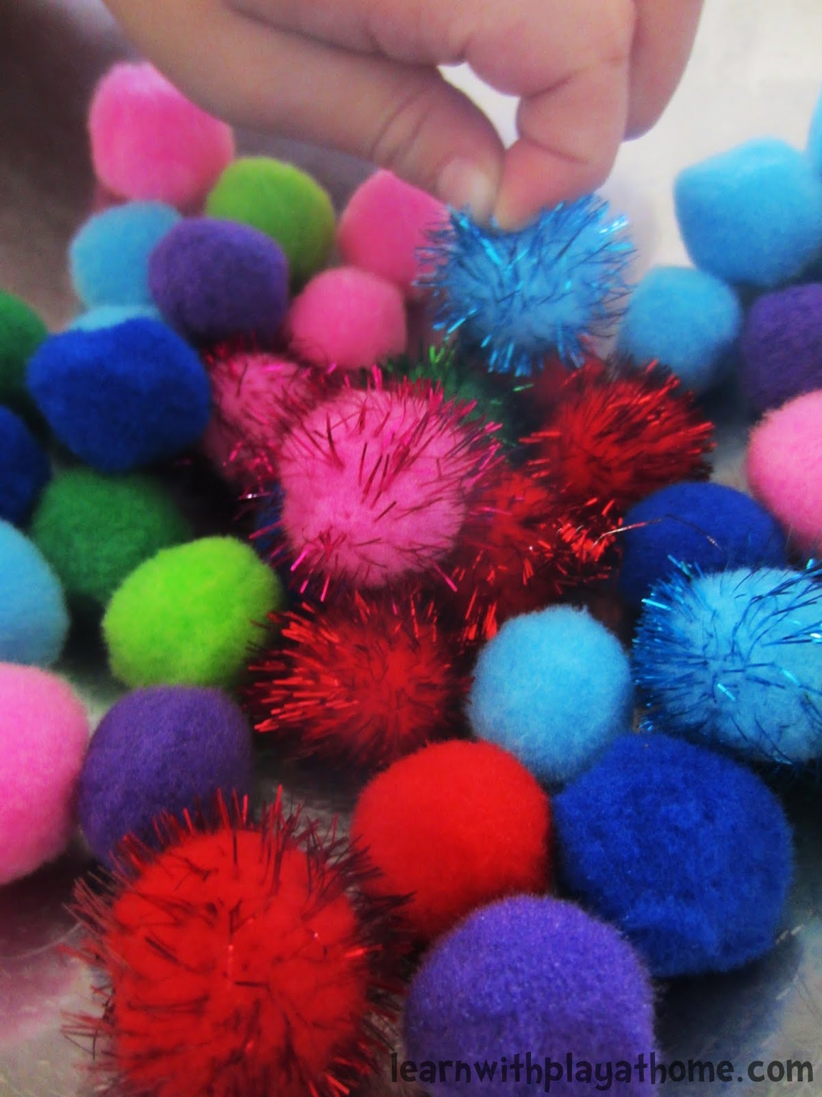 Learn with Play at Home: Pom-pom Colour Sort & Count. Early Maths