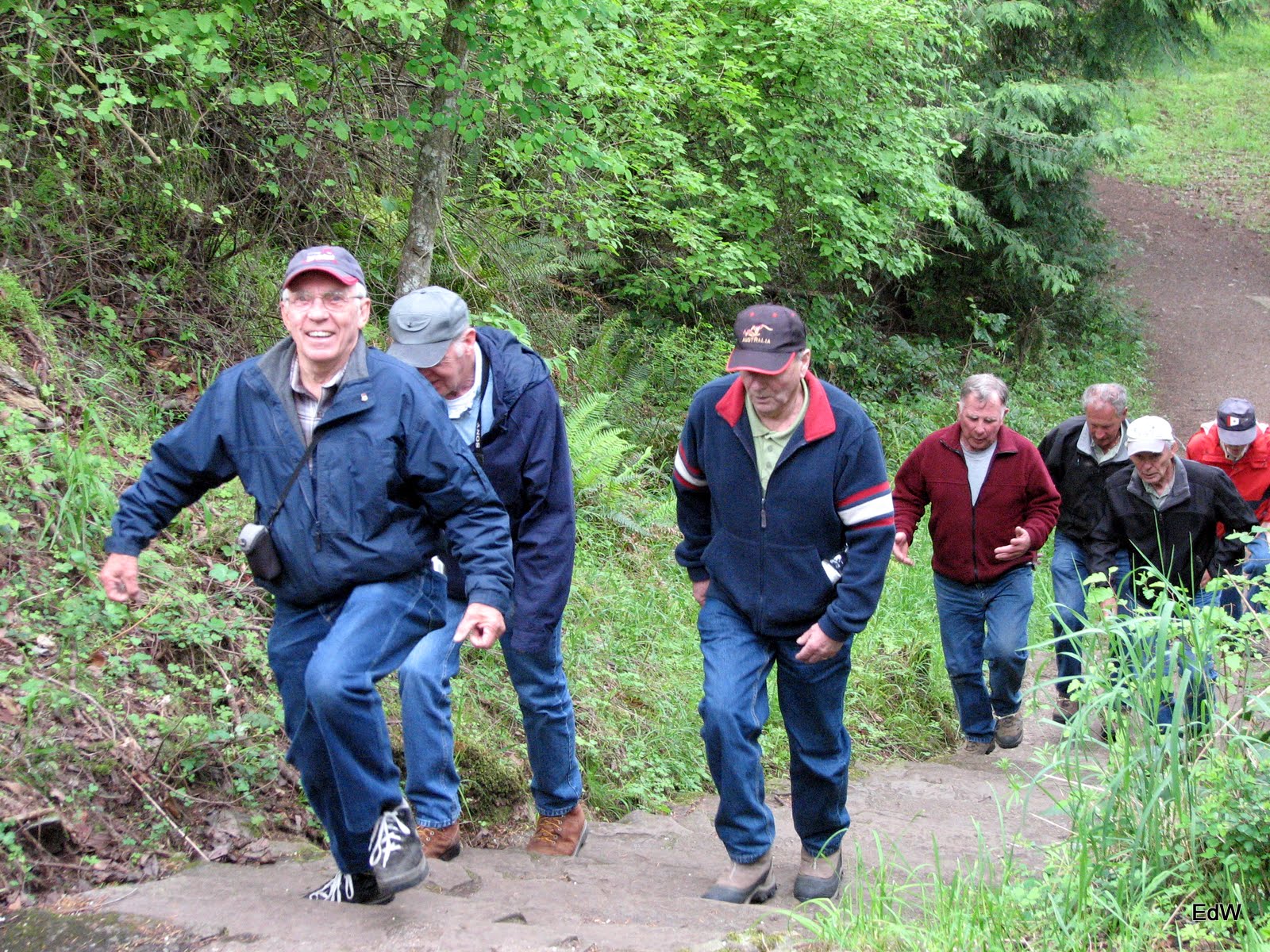 young-seniors-action-group-society-y-s-a-g-s-men-s-walking-group