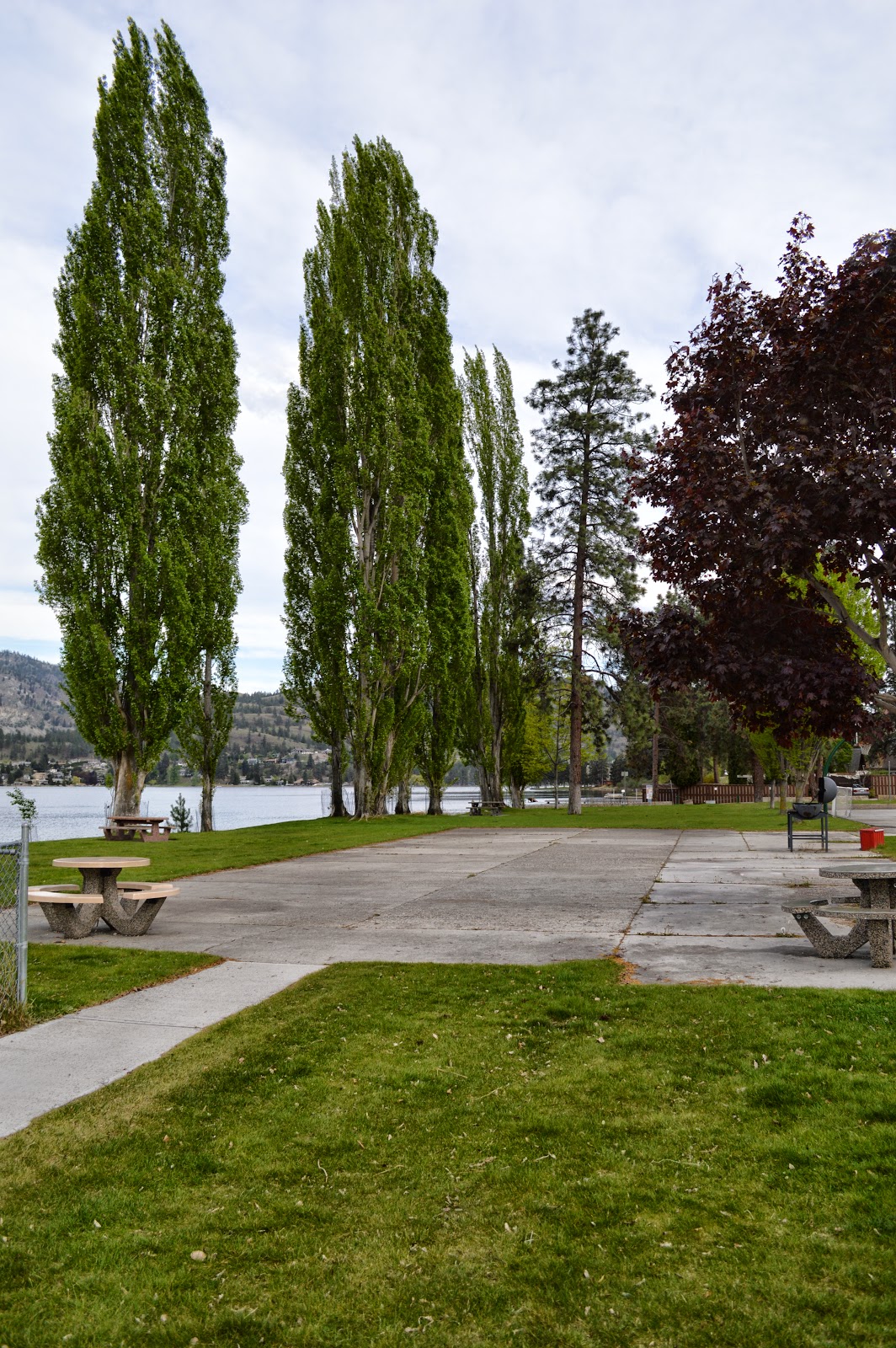 Footloose: On Wed. evening we drove to Kaleden just south of Penticton ...