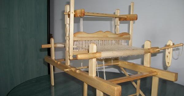 aRTiZaNaT RoMaNeSC: RAZBOI TESUT