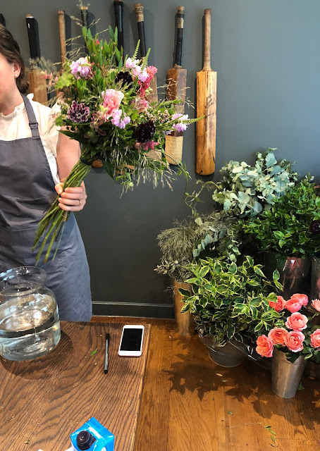 Flowers // A Flower Workshop with Philippa Craddock - Roses and Rolltops