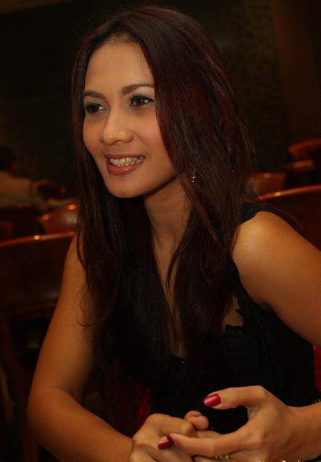 abgindonesia: Lia Aulia