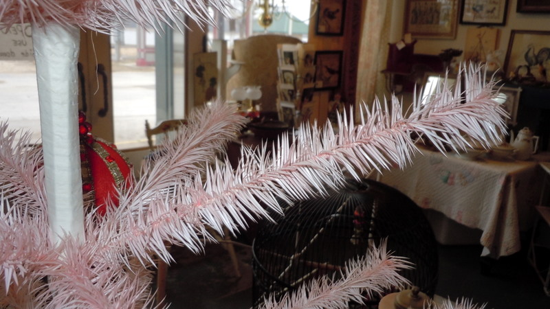 My Old Historic House: The Christmas Feather Tree