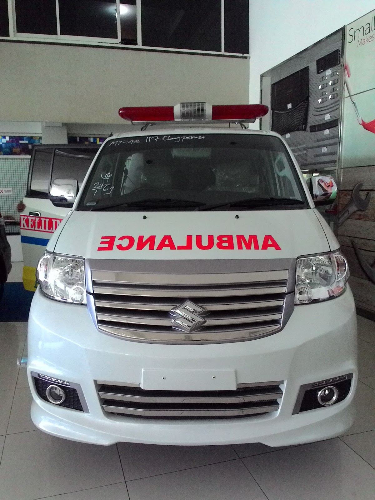 MOBIL SUZUKI PADANG: SUZUKI APV AMBULANCE PADANG