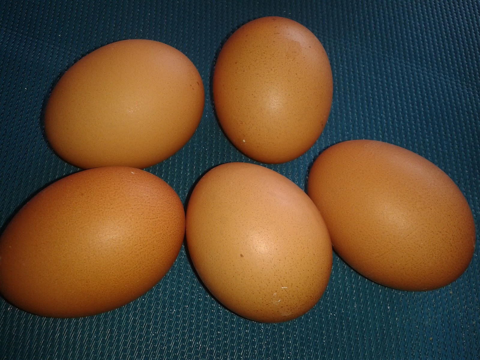 DLACZEGO WARTO JEŚĆ JAJKA