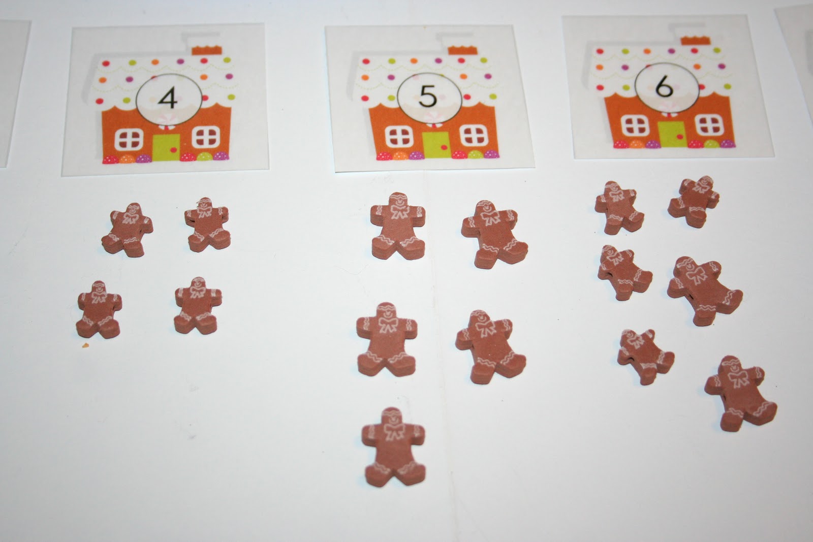 Our Country Road: 22 Fun Christmas Activity Trays!!