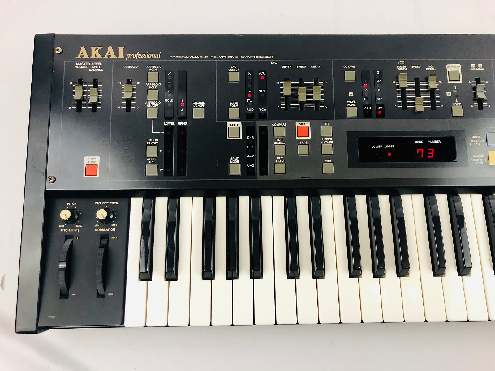 MATRIXSYNTH: *Vintage* Akai AX60 Analog Synthesizer, 1980’s SN 10725-32528