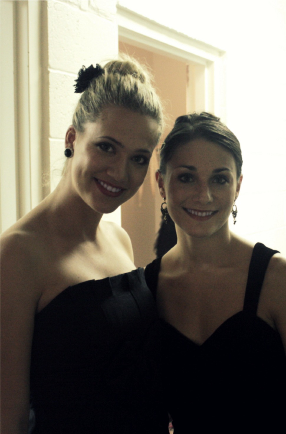 Black Swan - Candice Elaine