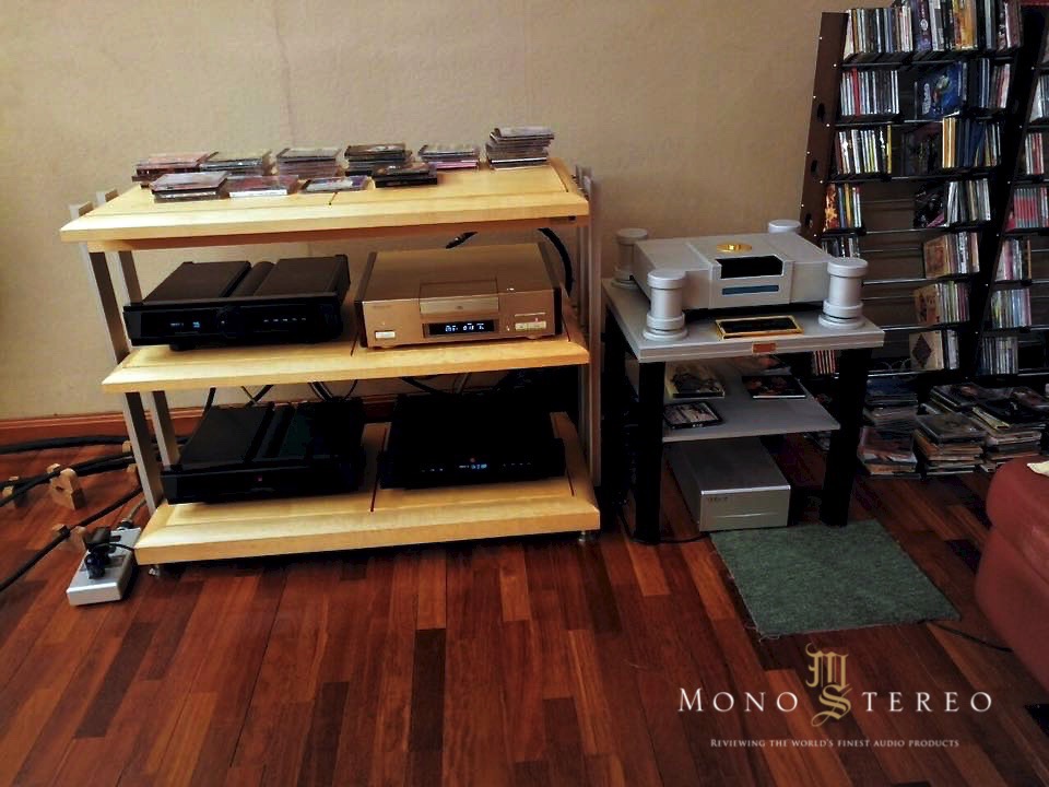 POWER OF THE AUDIO TRANSPORTS OF THE PAST – M & S | Ultimate High-Fidelity