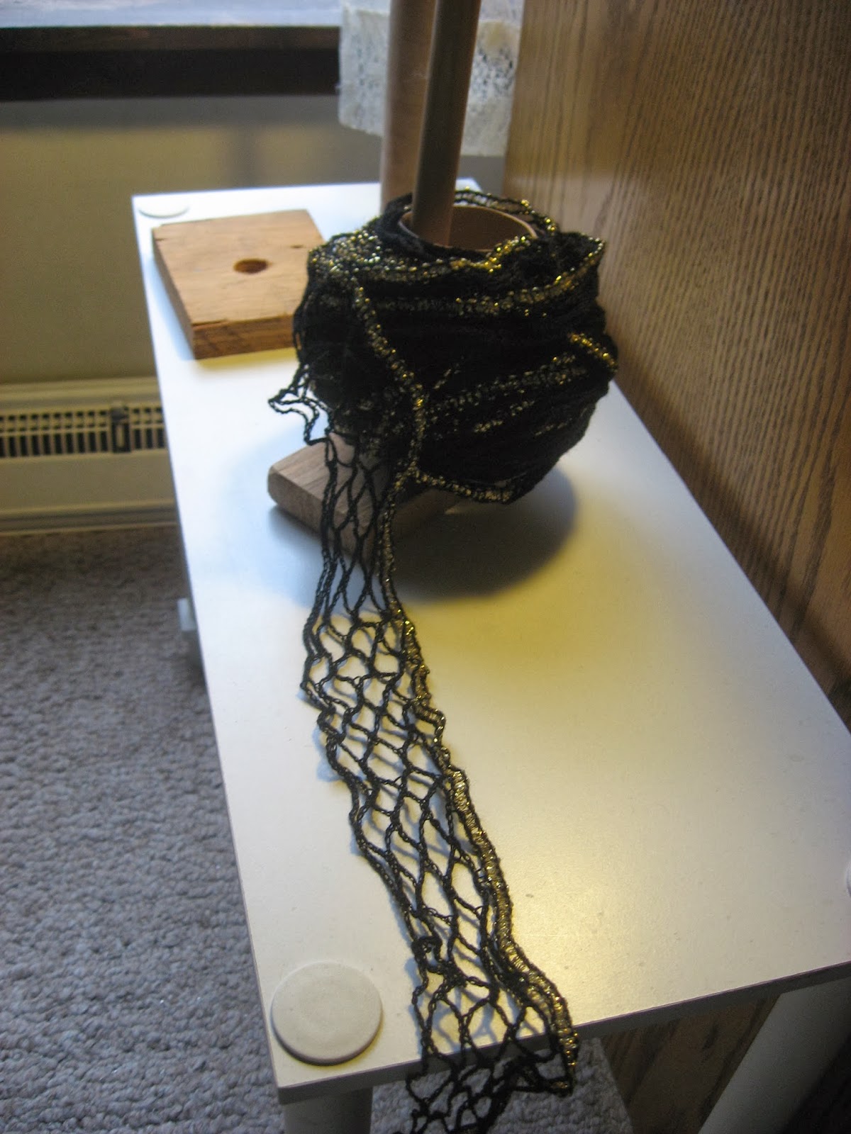 Brenda's Bric-a-Brac: Win a Yarn Butler or make your own!