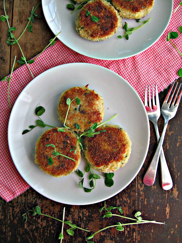sweetsugarbean: Into the Wild: Wild Mushroom & Asiago Risotto Cakes