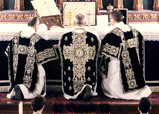 Four Continental Variations on "Roman" Vestments ~ Liturgical Arts Journal
