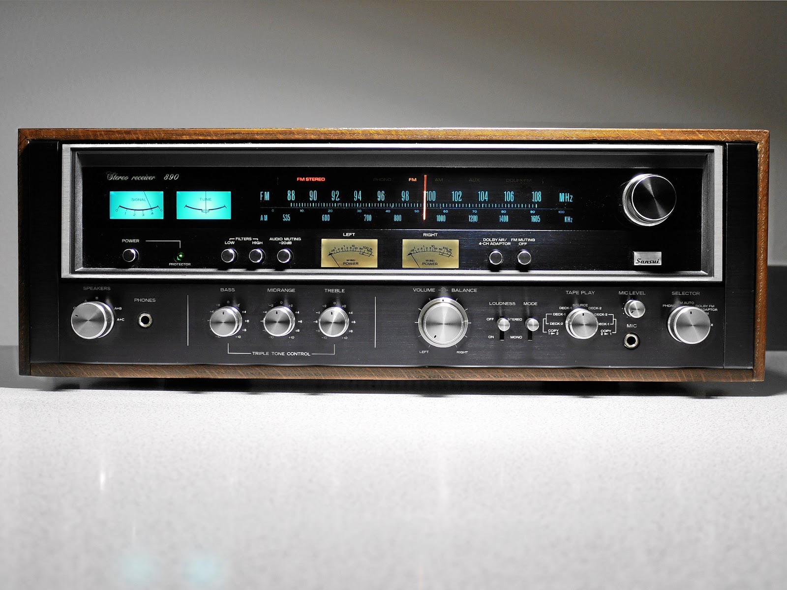 Golden Age Of Audio: Sansui 890 Stereo Receiver