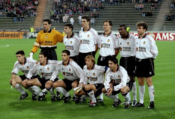 ANOTANDO FÚTBOL *: VALENCIA * PARTE 6