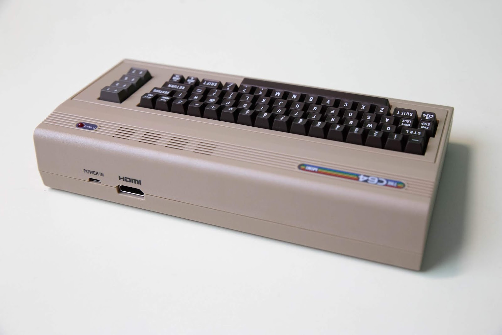 Vuelve la Minibestia: Analisis Commodore 64 Mini (The Mini Beast ...