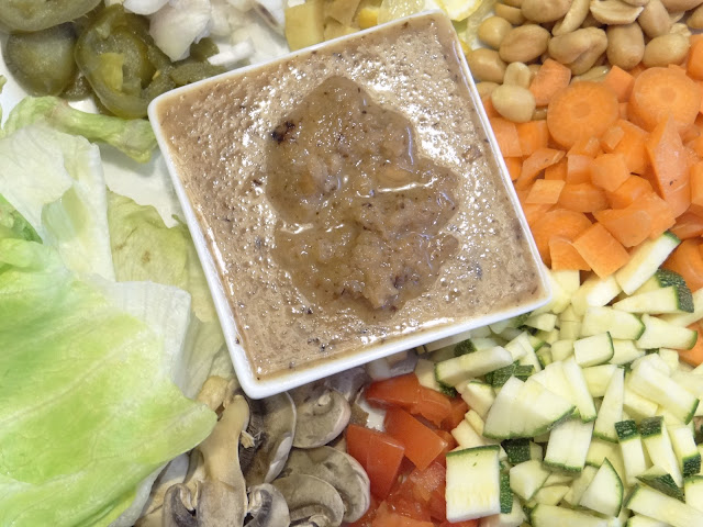 a spasso per ingredienti : Per le strade della Thailandia, MIANG KAM