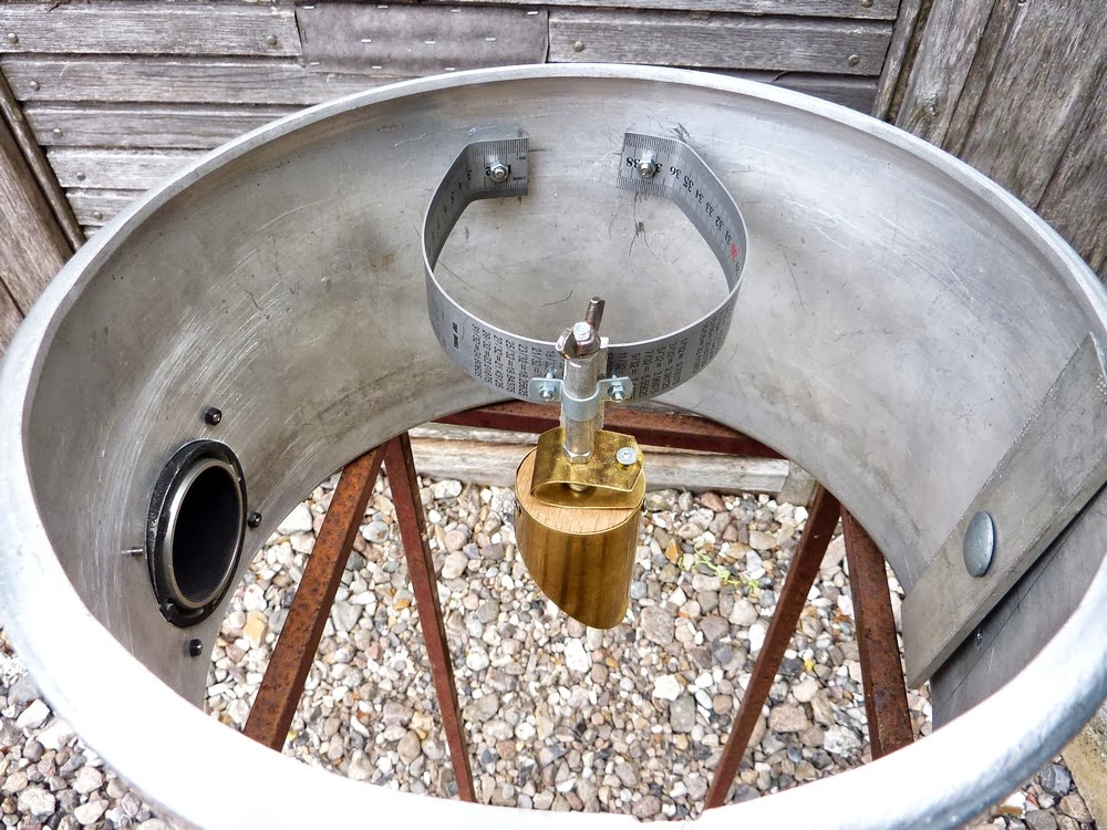 Fullerscopes Telescope Mountings: 10" f/8 Curved vane spider: Failed.