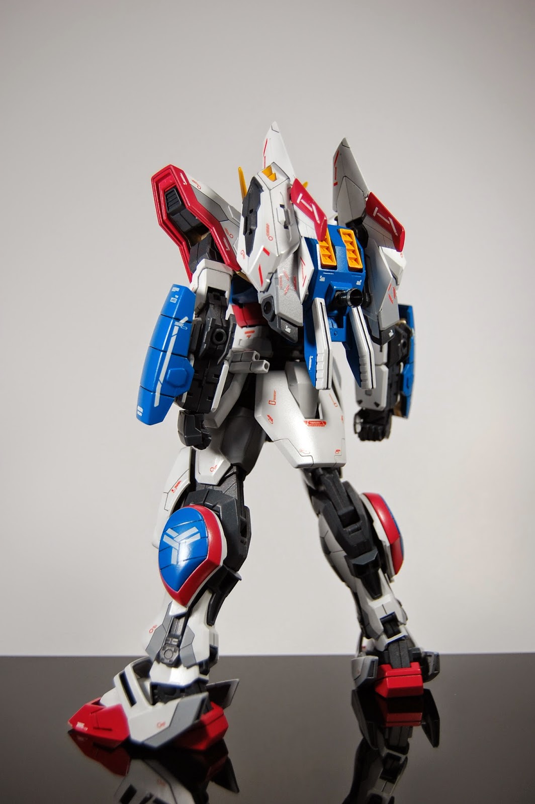 PrimaryMH Gundam Base: Shining Gundam Evolve