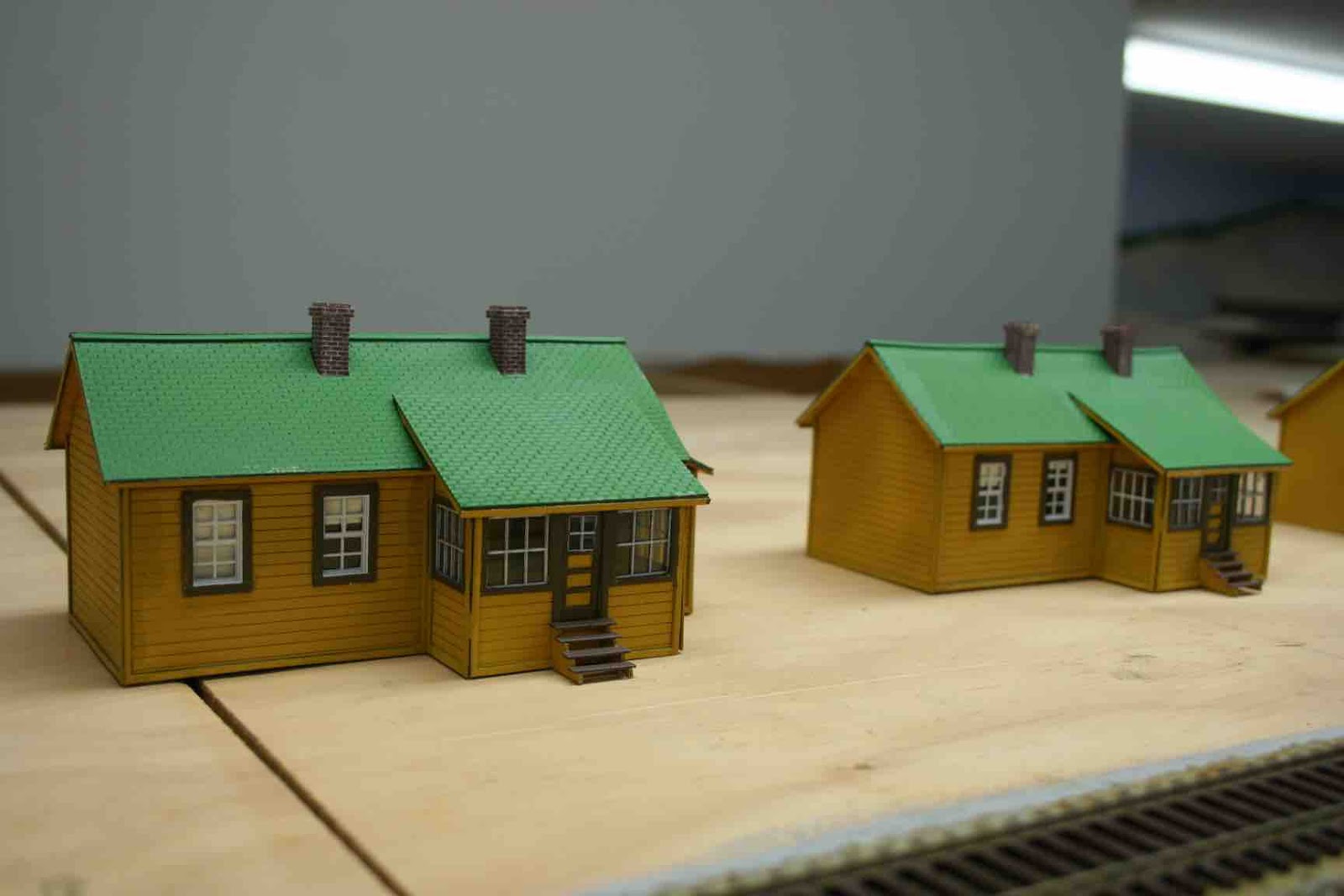 Southern Pacific Cascade Line: TRAIN ORDER OPERATOR HOUSING