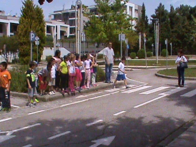 1ο ΔΗΜΟΤΙΚΟ ΣΧΟΛΕΙΟ ΓΟΥΜΕΝΙΣΣΑΣ "ΘΑΝΟΣ ΖΕΛΕΓΚΟΣ": ΠΑΡΑΔΟΣΗ ΠΡΟΪΟΝΤΩΝ ...