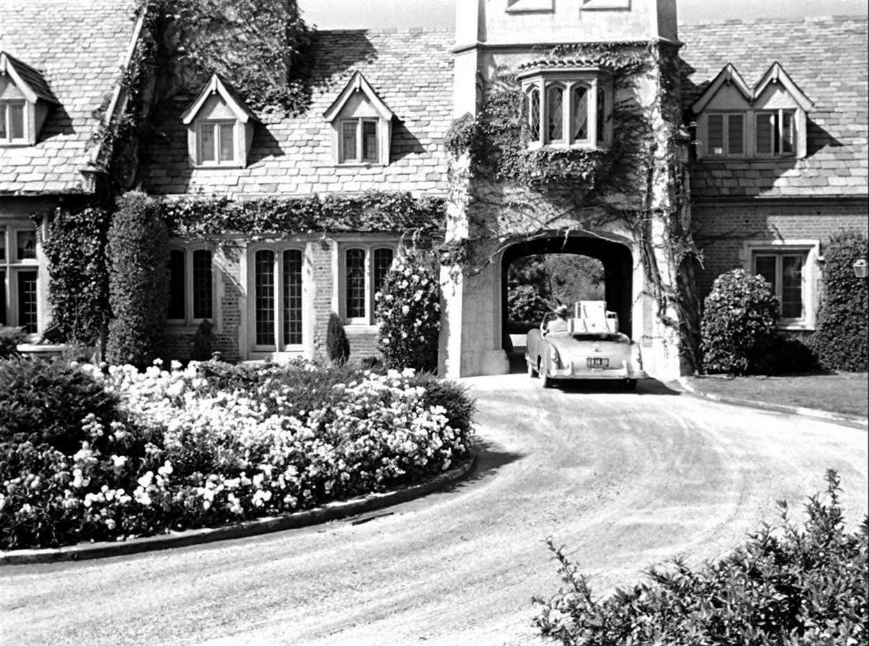 Half Pudding Half Sauce: "HILL GROVE" RESIDENCE OF MR. GEORGE LEWIS ...