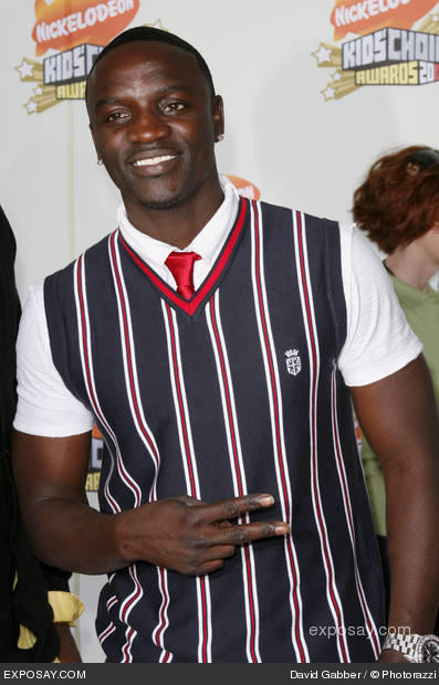 .: AKON BIOGRAPHY