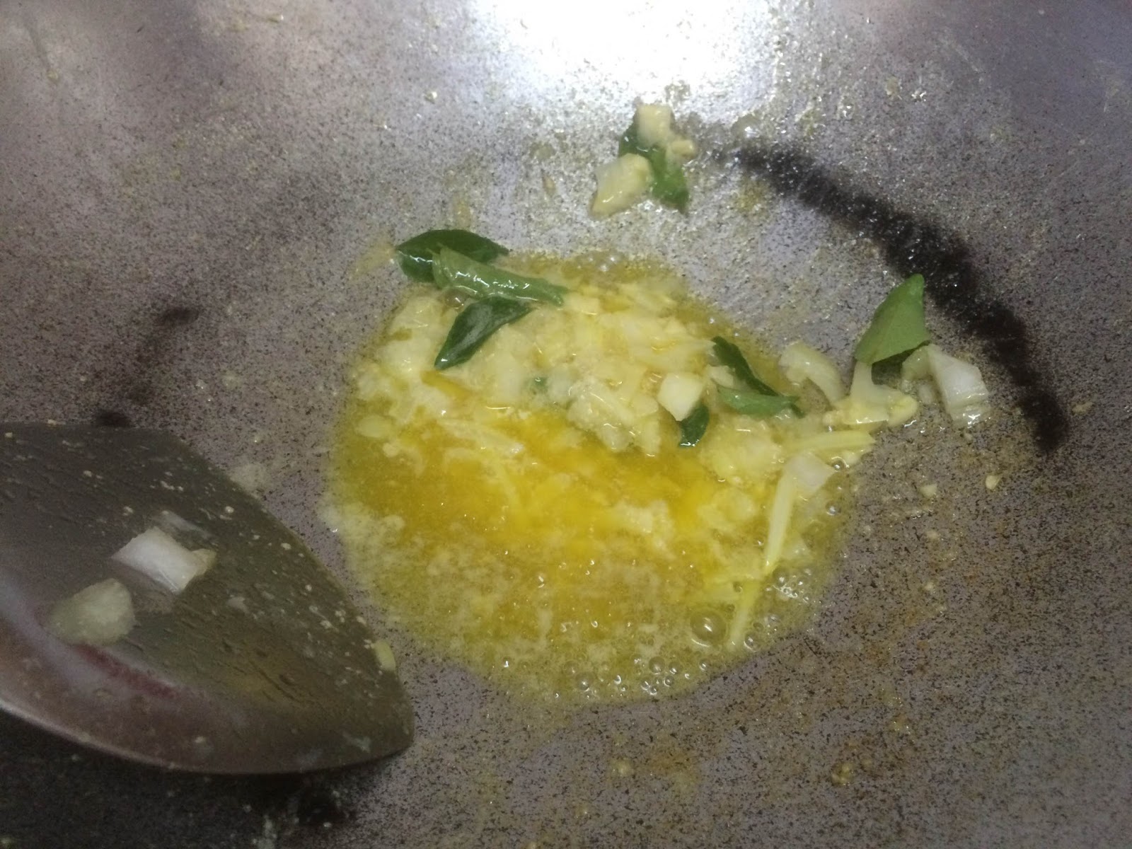 AYAM MASAK BUTTER BERKUAH | IKZMN