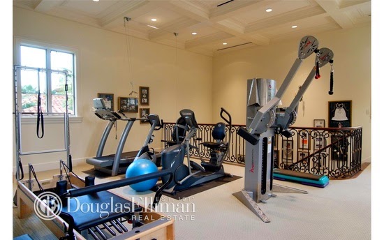 Eileen's Home Design: Mega Mansion For Sale in Baton Rouge, LA For ...