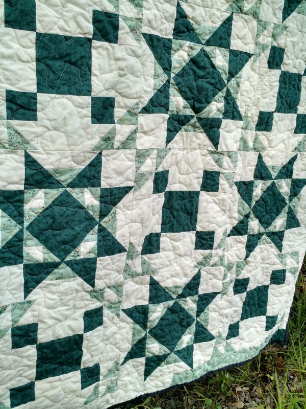 Kat & Cat Quilts: Jannette's Green Stars
