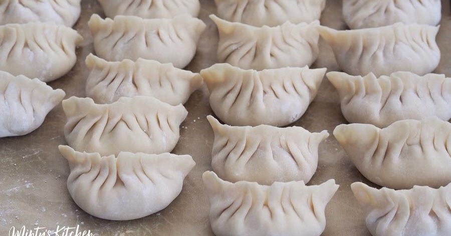 Minty's Kitchen: Homemade Dumpling Wrappers