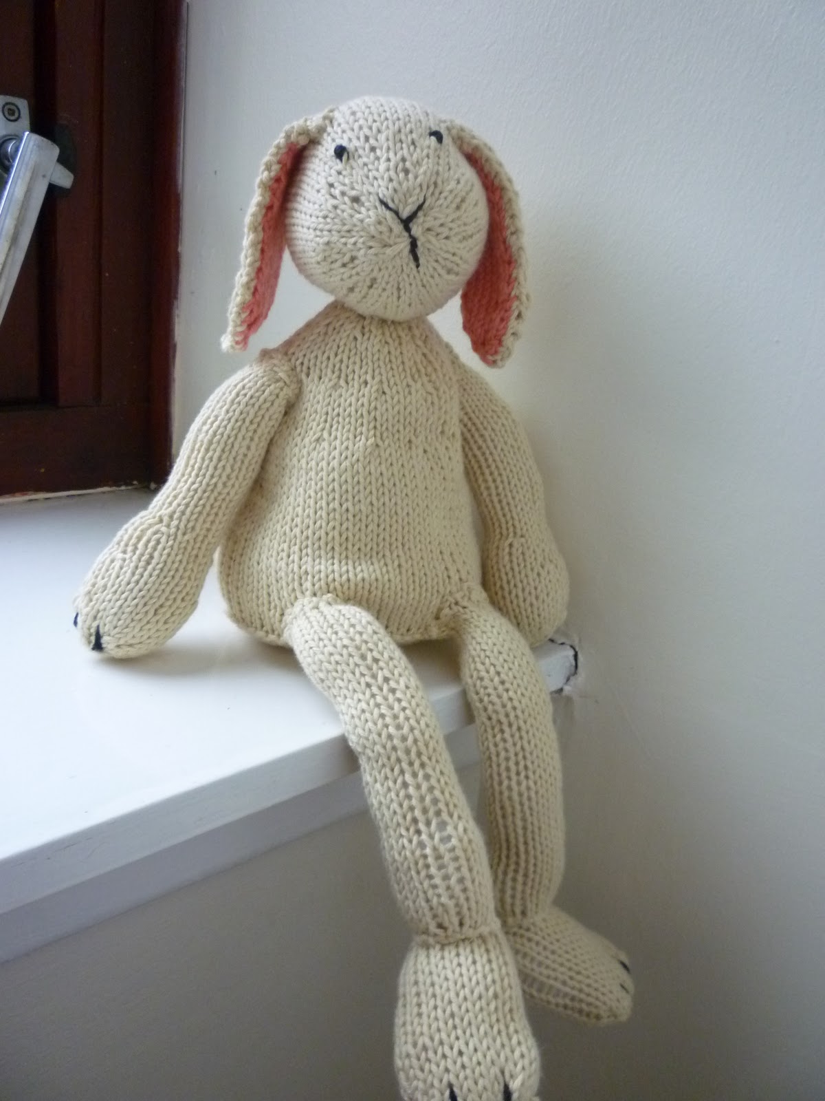 Kestrel Makes: Baby Gifts - Knitted Rabbit and Cardigan