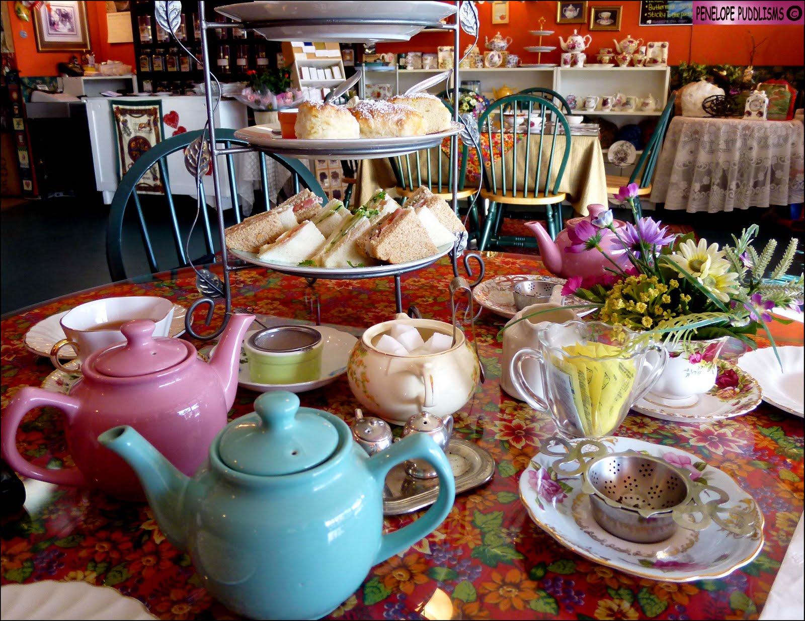 Musings of A Puddlist In B.C.: Tea For Three In White Rock
